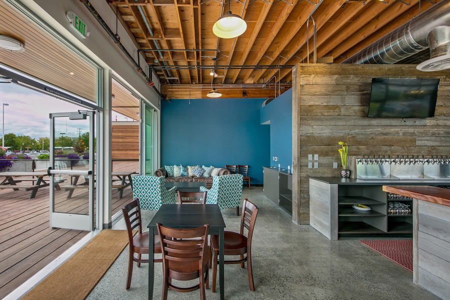 Brigids Bottle Shop - Edmunds Retail Architecture by the Brandt Design ...